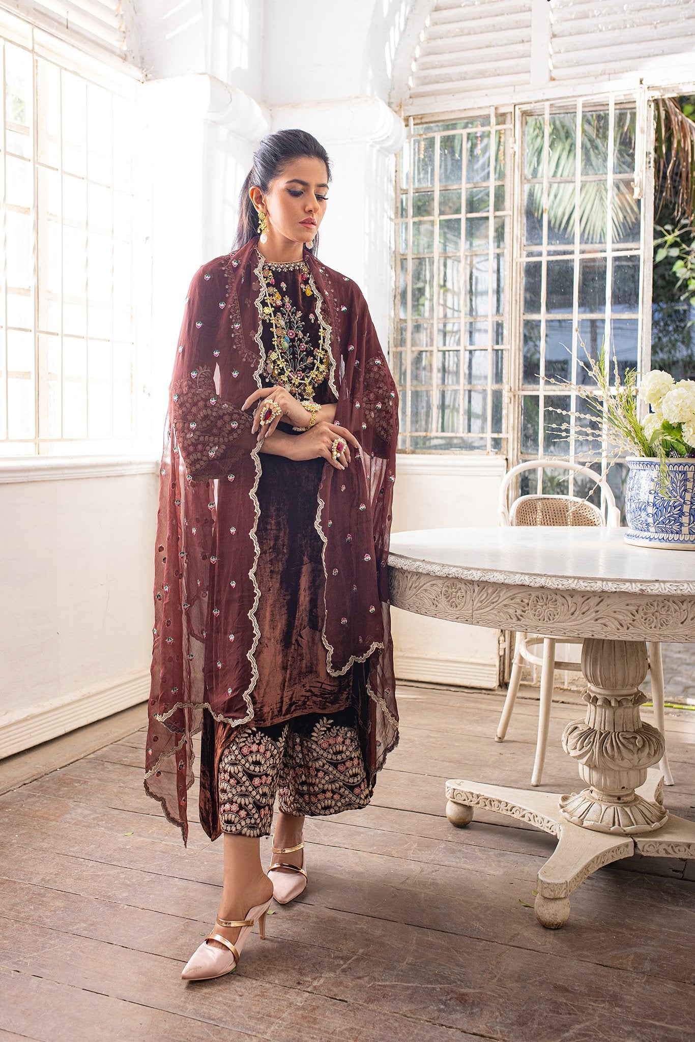 Fari Timeless Elegance, Velvet, Intricate Dress Designs