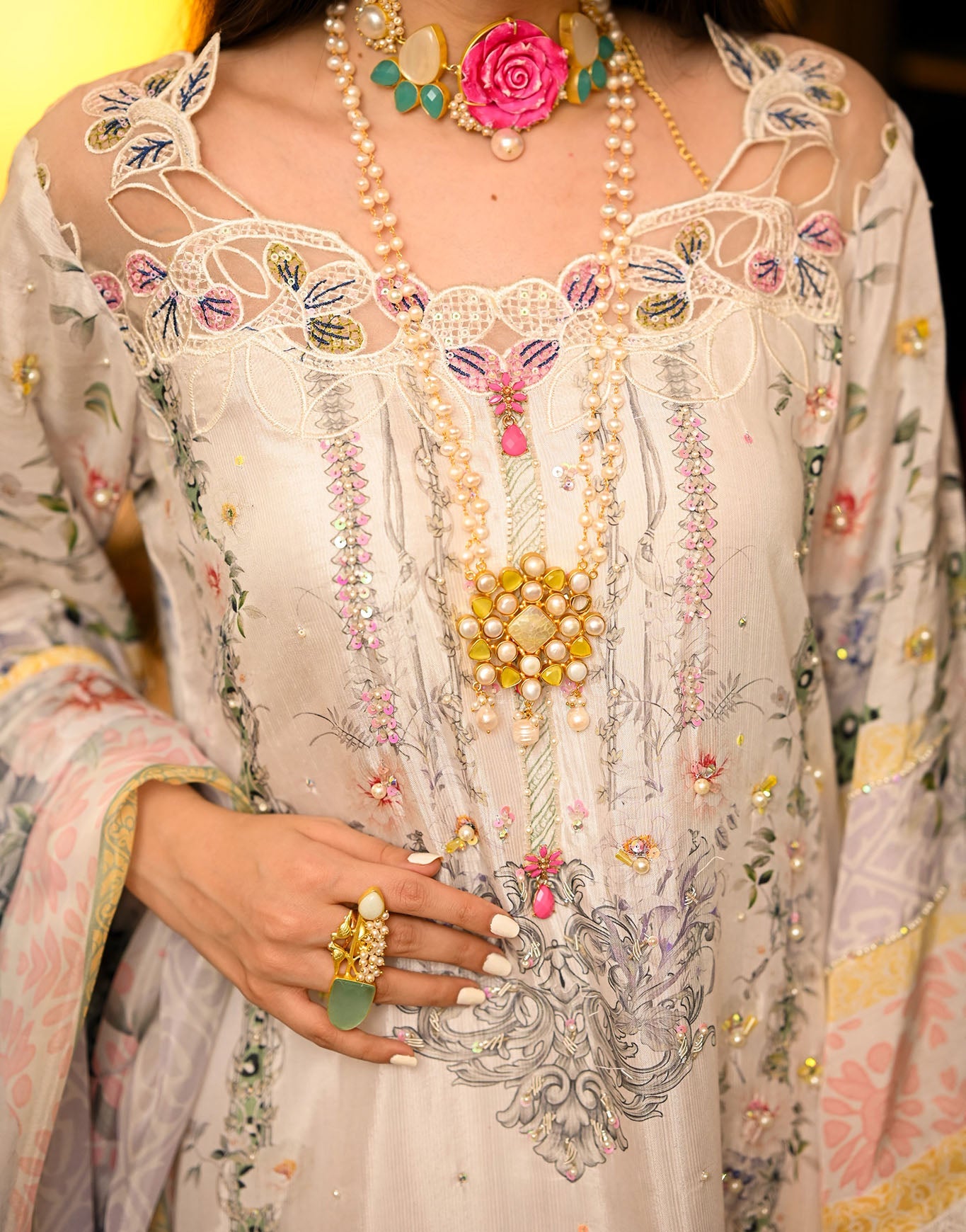 Aaina Organza Dresses: Where Elegance Meets Versatility